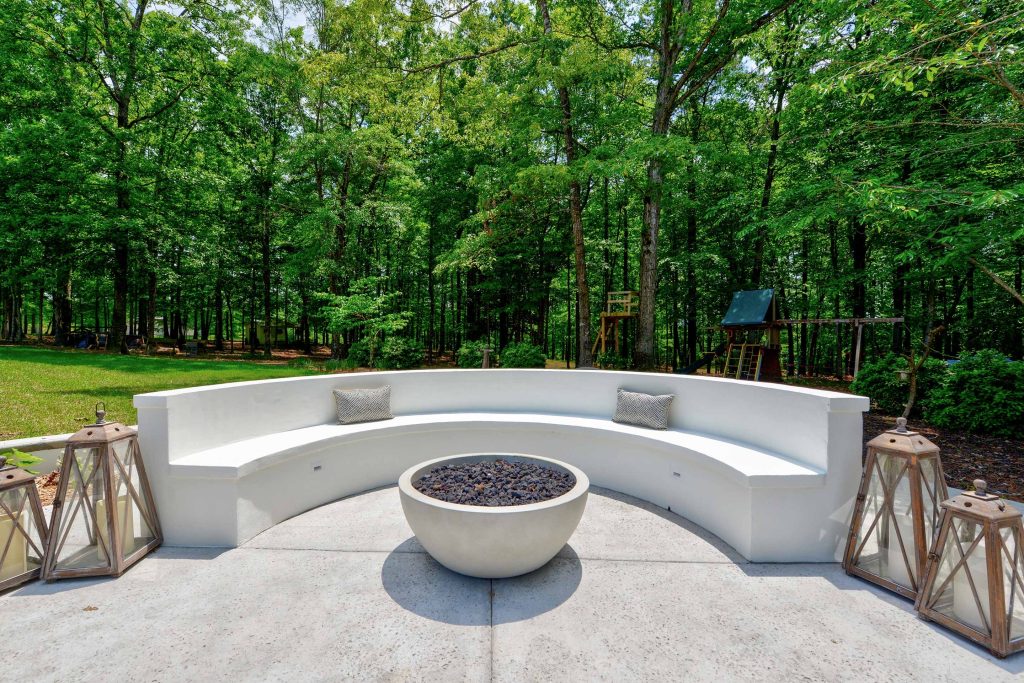 FUNCTIONALITY AND FUN - Mississippi Magazine